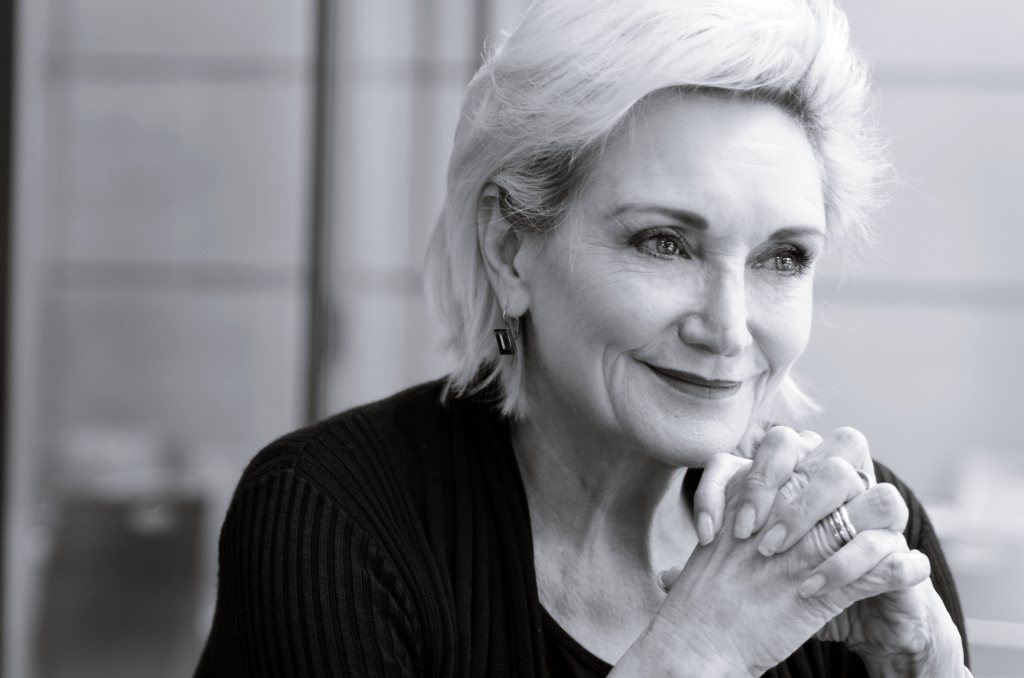 A Conversation with Fiona Ramsay – Sarafina Magazine